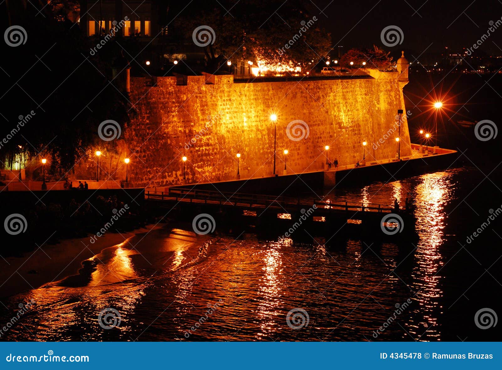 El Moro Fort Reflections stock photo. Image of scene, architecture ...