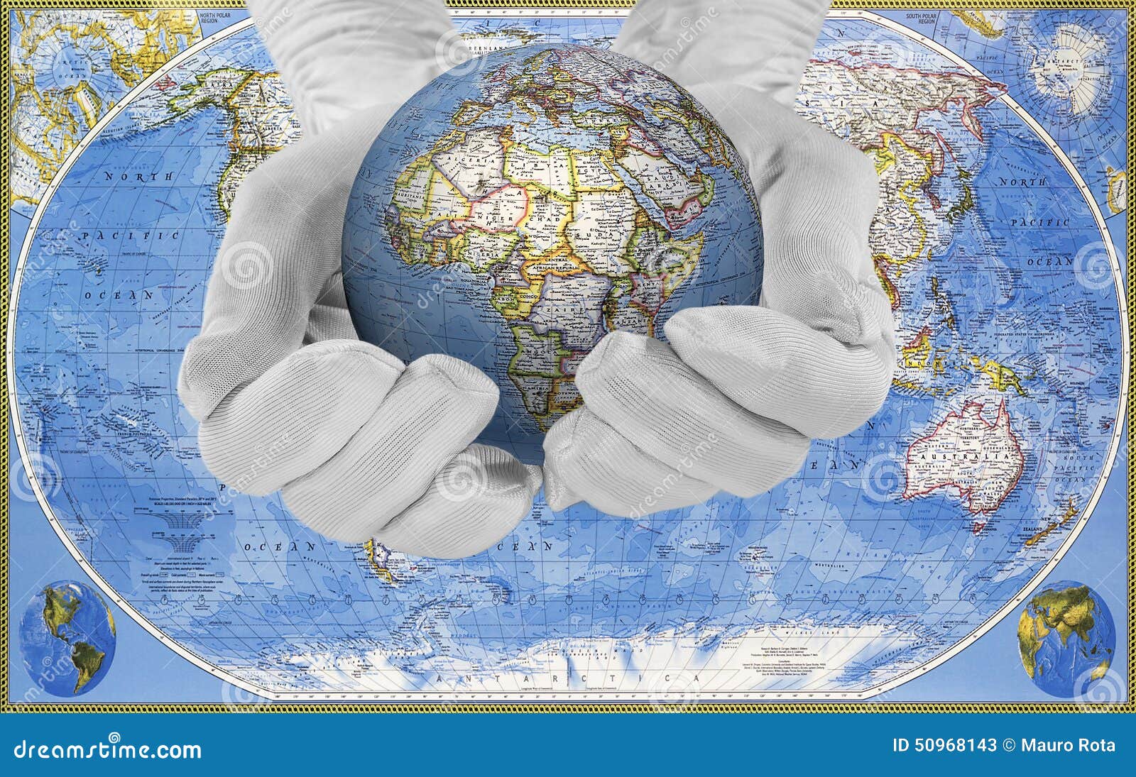 El mundo en sus manos imagen de archivo. Imagen de extracto - 50968143