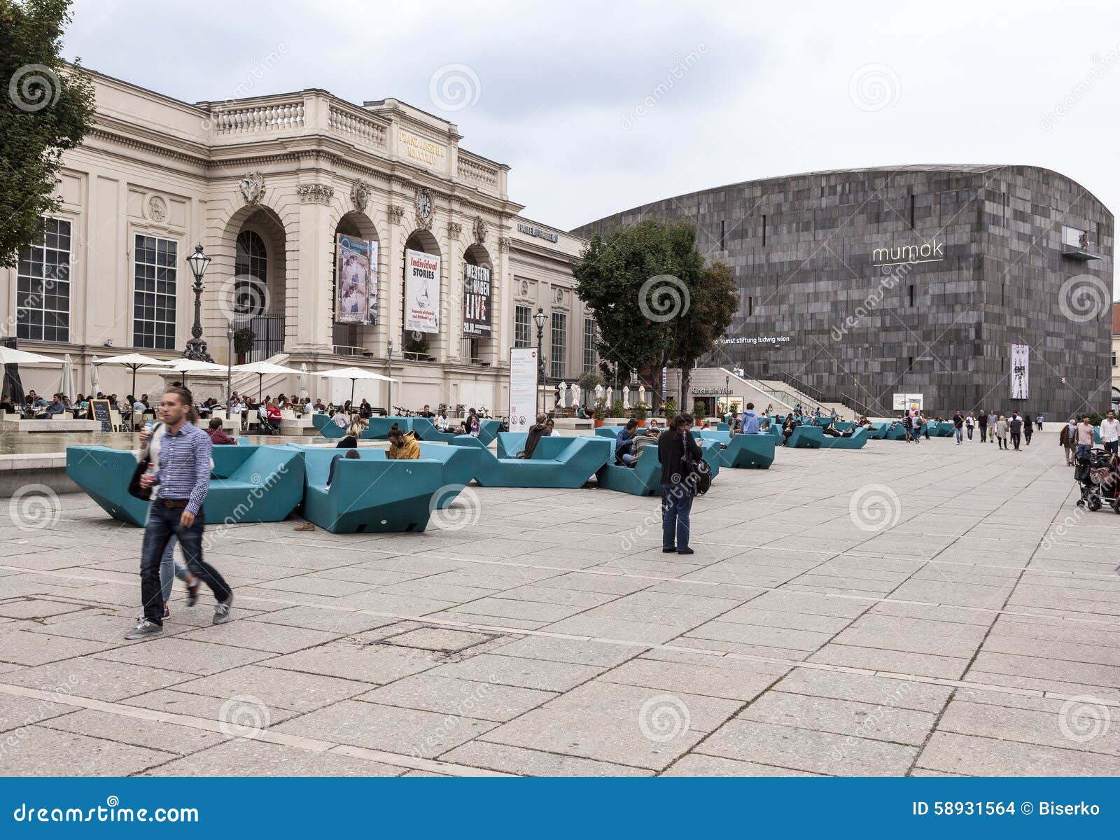 El Museumsquartier Viena imagen de archivo editorial. Imagen de arte ...