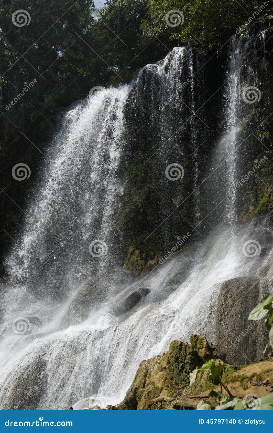 El Nicho Waterfall, Cuba stock photo. Image of jungle - 45797140