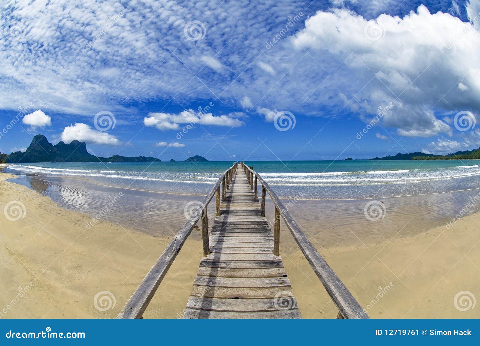 El nido beach jetty stock image. Image of nido, shore - 12719761