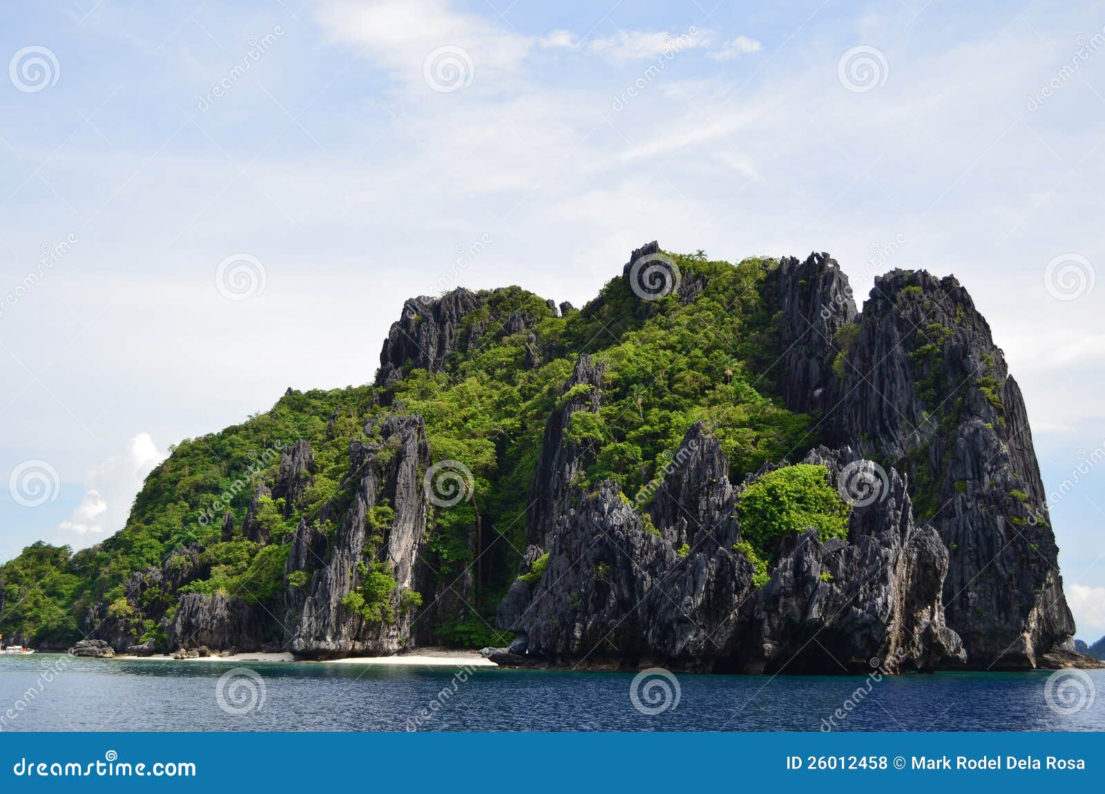 El Nido Limestone stock photo. Image of formation, boat - 26012458