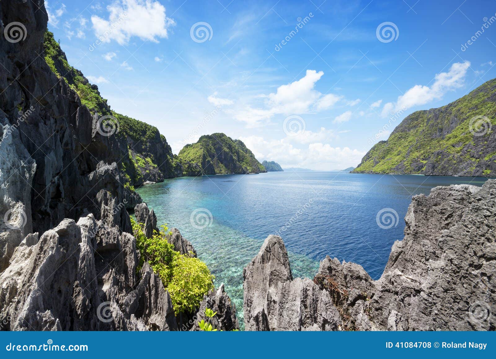El Nido, Palawan - Philippines Stock Photo - Image of lagoon, cross ...