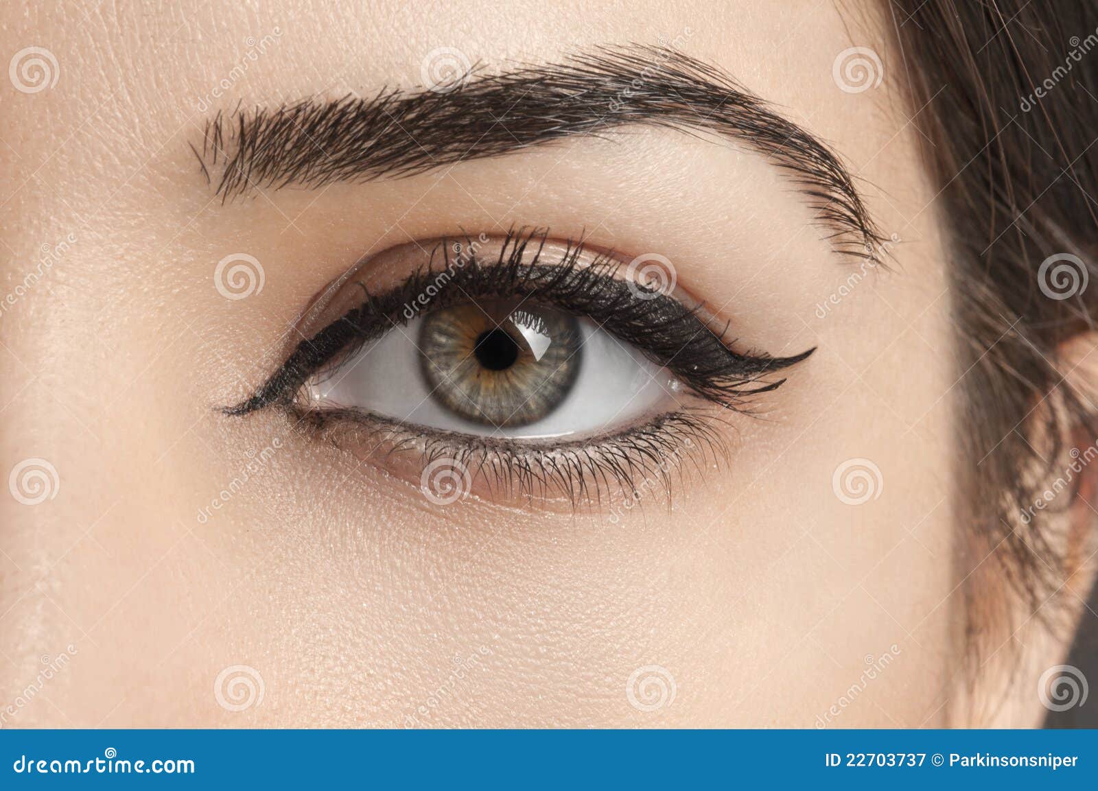 El ojo compone imagen de archivo. Imagen de sano, hispanico - 22703737