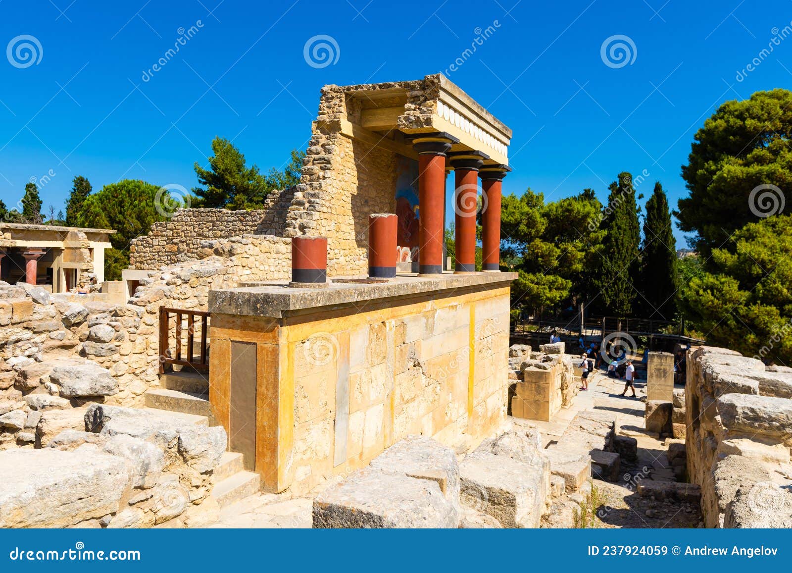 El Palacio De Knossos. Creta. Grecia Imagen de archivo - Imagen de ...