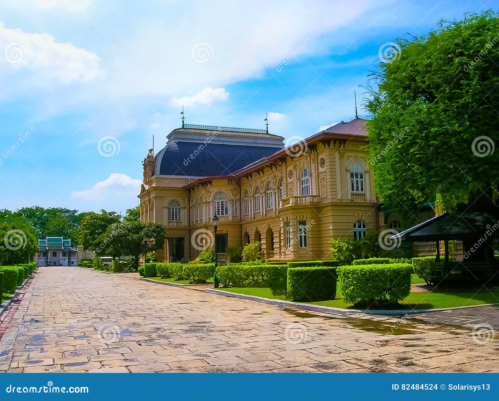 El Palacio Del Rey En Bangkok, Tailandia Foto de archivo - Imagen de ...