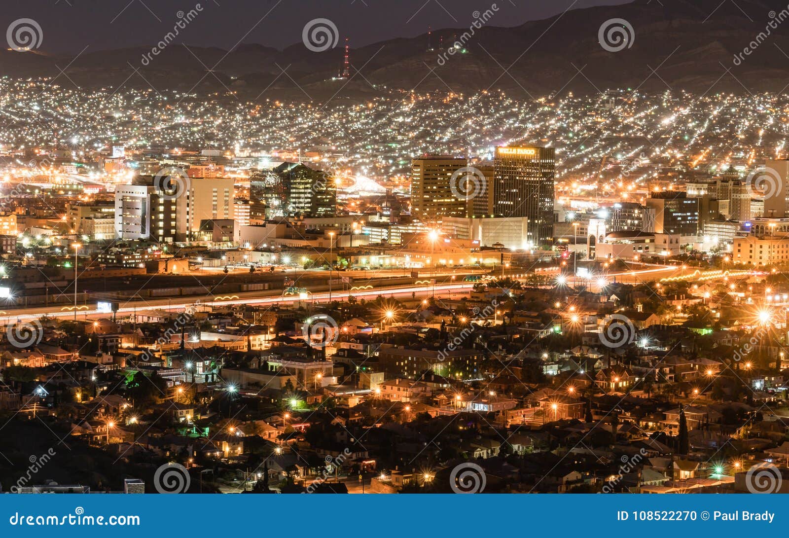 El Paso, Texas Night Skyline Editorial Image - Image of border ...