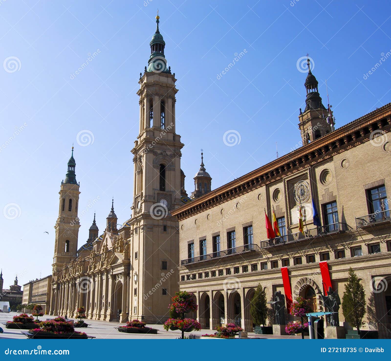 El Pilar. Zaragoza, Spain stock image. Image of zaragoza - 27218735