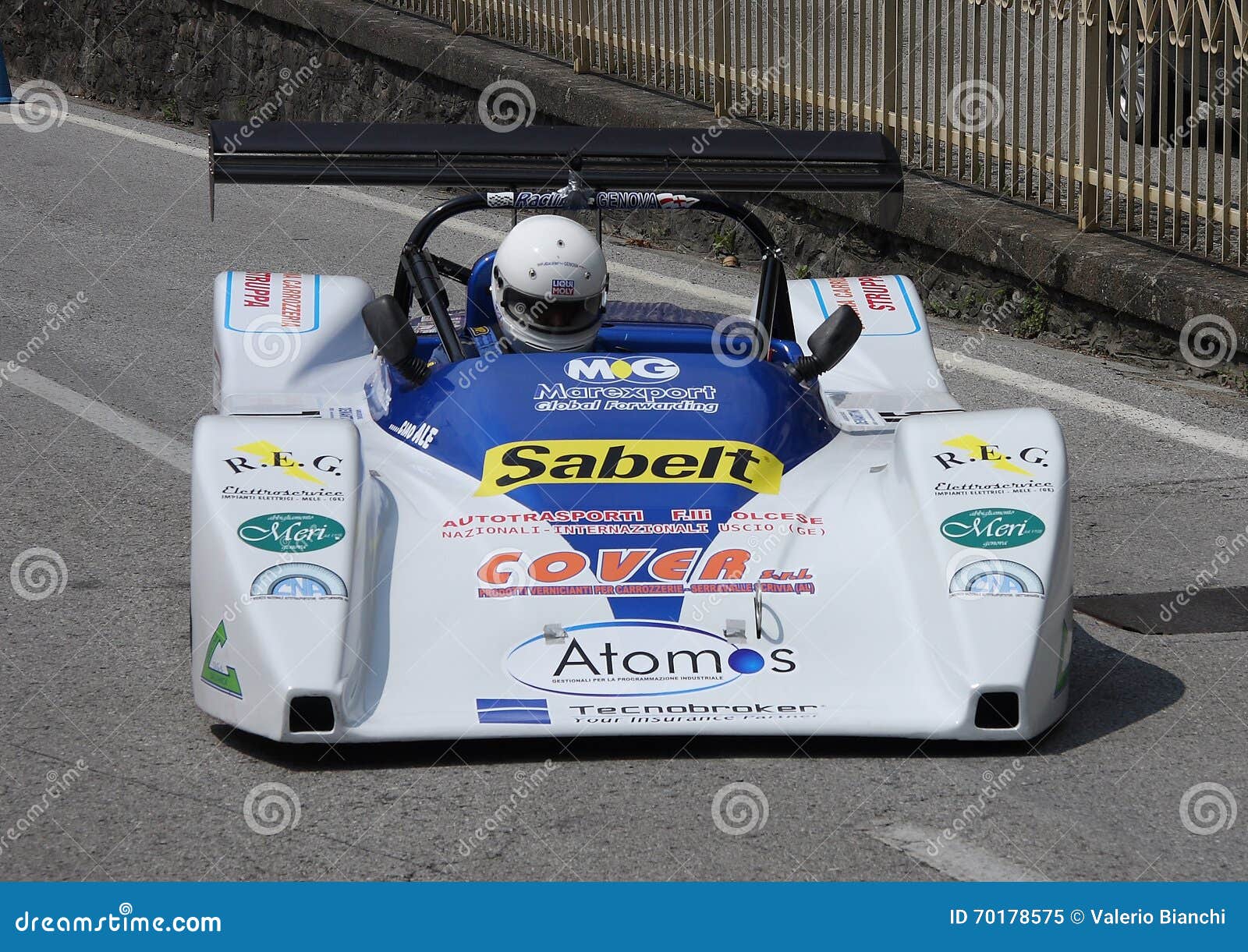 El Prototipo Se Divierte La Carrera De Coches Imagen editorial - Imagen ...