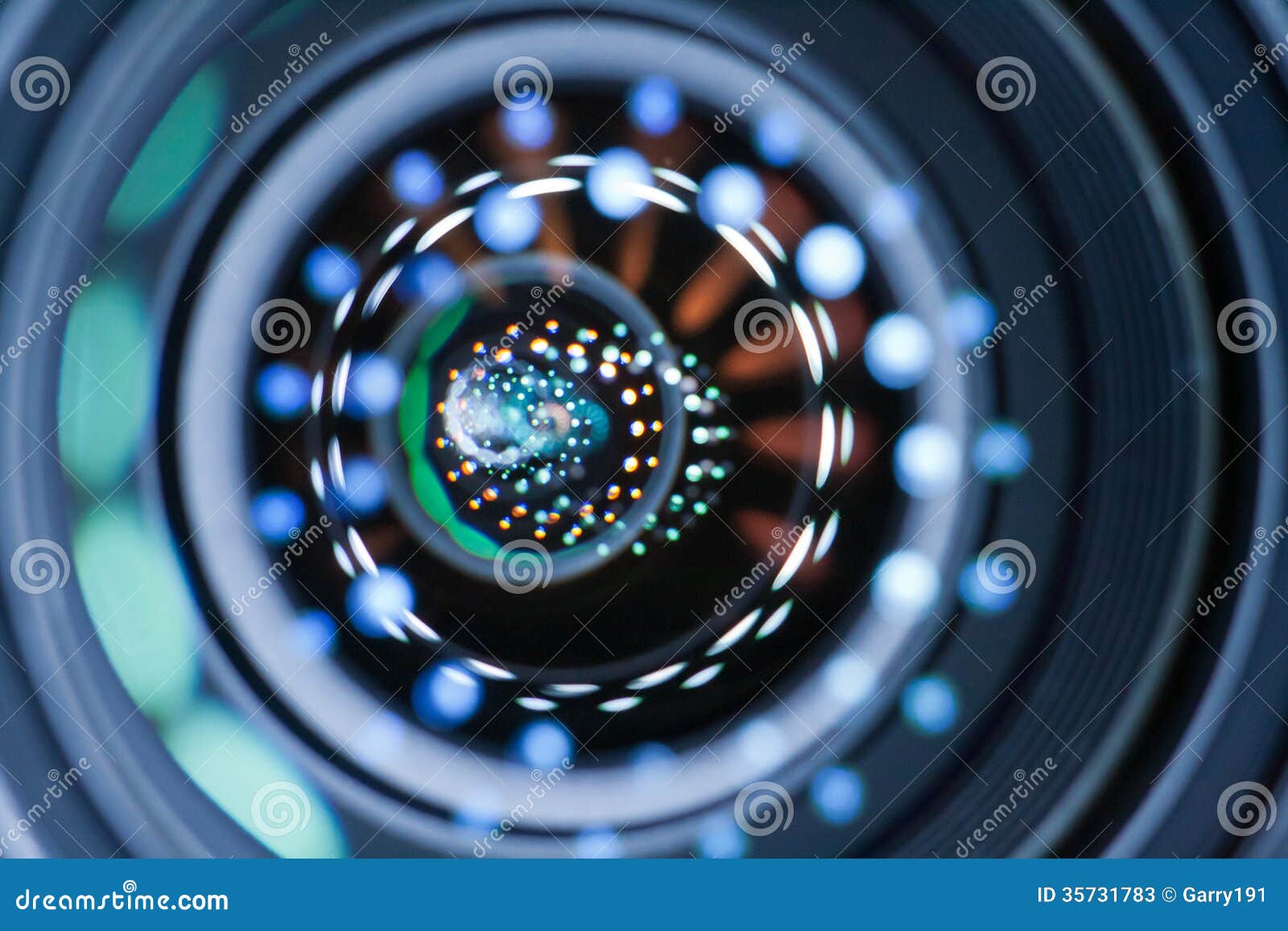 El Reflejo De Luz Está En Lentes Imagen de archivo - Imagen de tiro ...