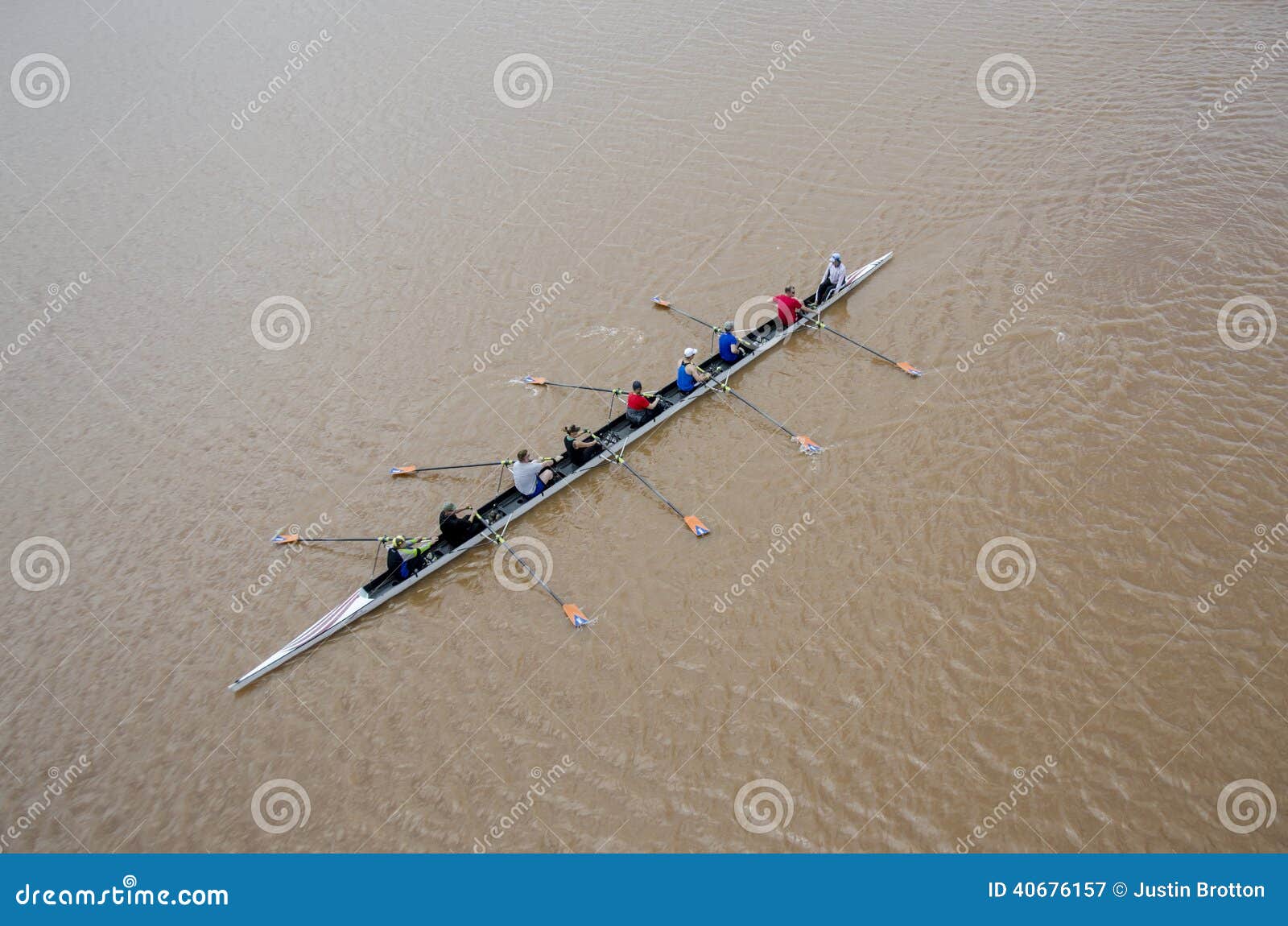 El Remar En El Río De Oklahoma Imagen de archivo - Imagen de activo ...