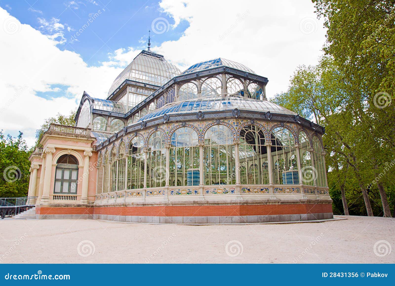 El Retiro garden stock photo. Image of destination, cristal - 28431356
