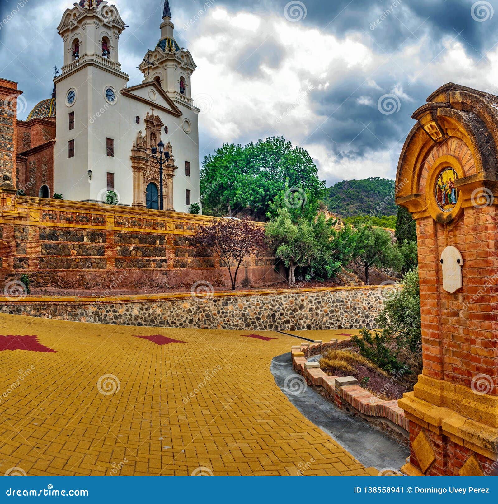 El Santuario Del Virgen De La Fuensanta Imagen de archivo - Imagen de ... El Santuario Del Virgen De La Fuensanta Imagen de archivo - Imagen de ...