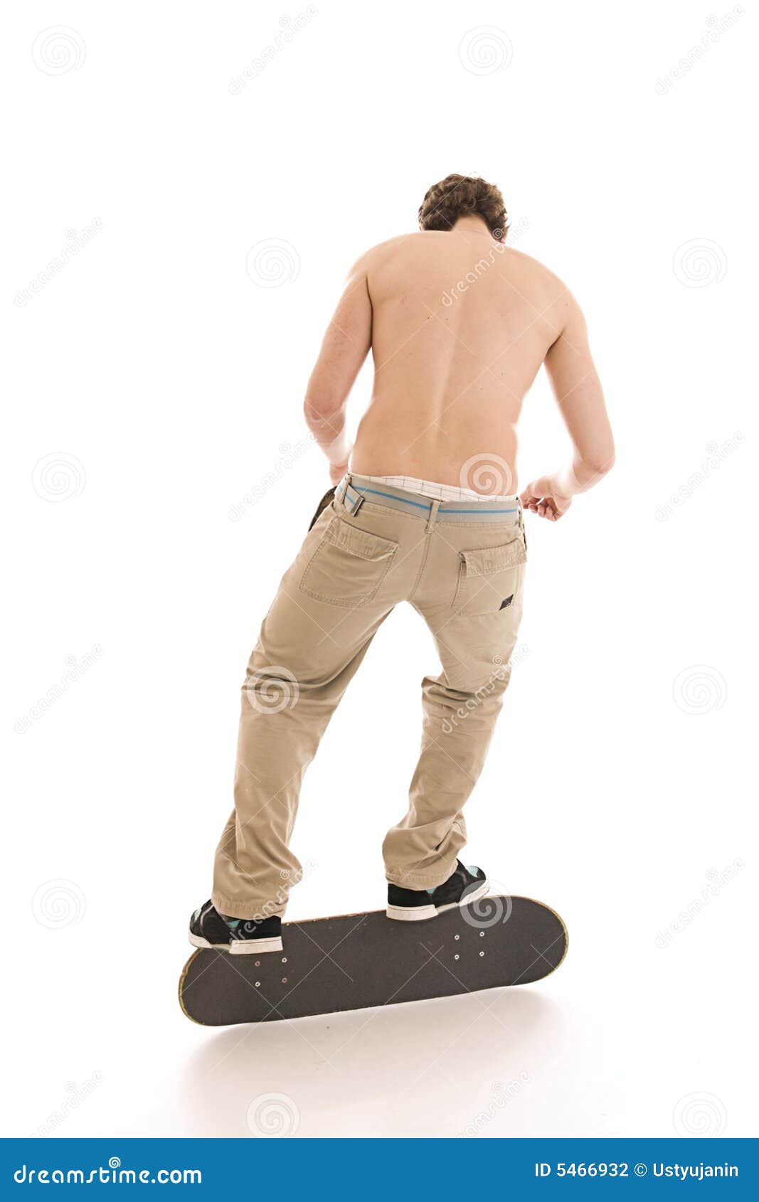 El Skater Joven Aislado En Un Blanco Foto de archivo - Imagen de ...