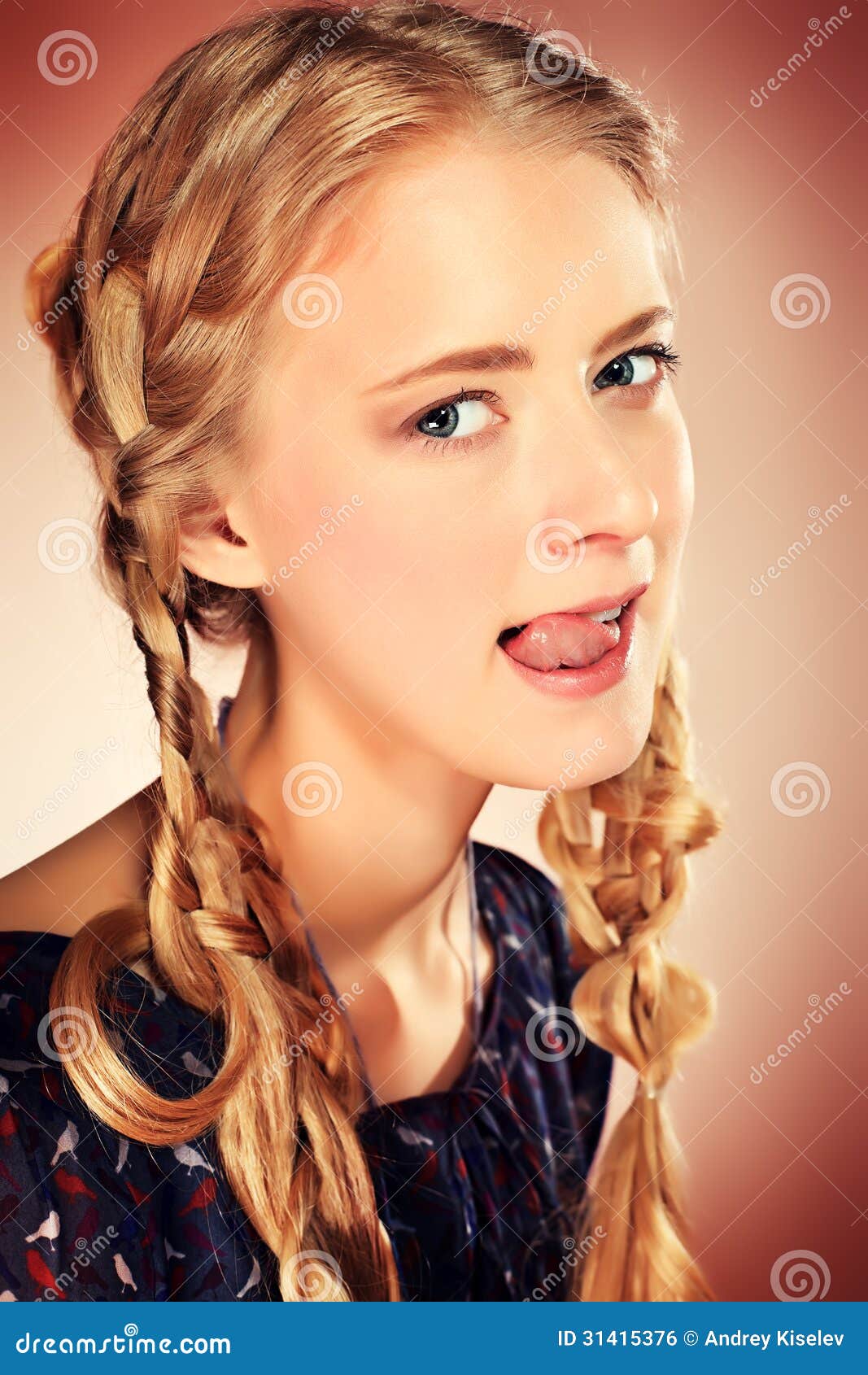 El Smacking foto de archivo. Imagen de coqueto, primer - 31415376