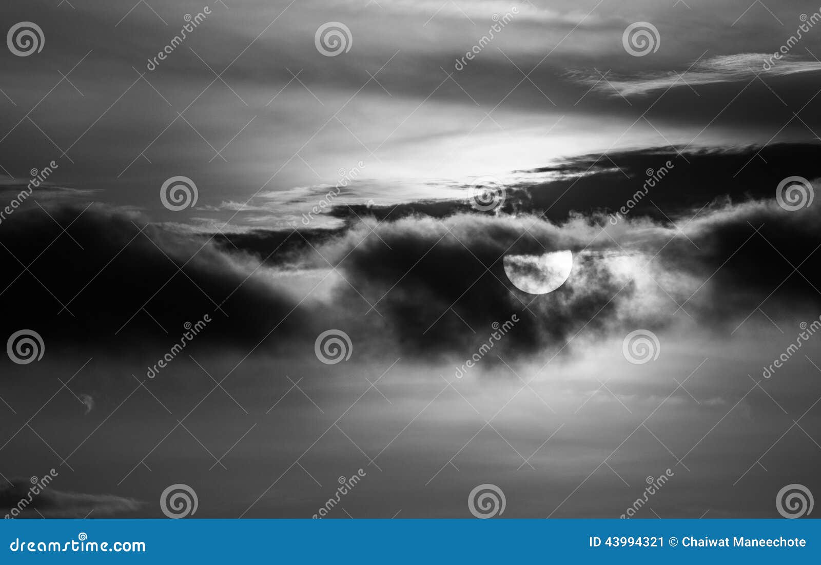 El Sol Con Color Blanco Y Negro Imagen de archivo - Imagen de sunset ...