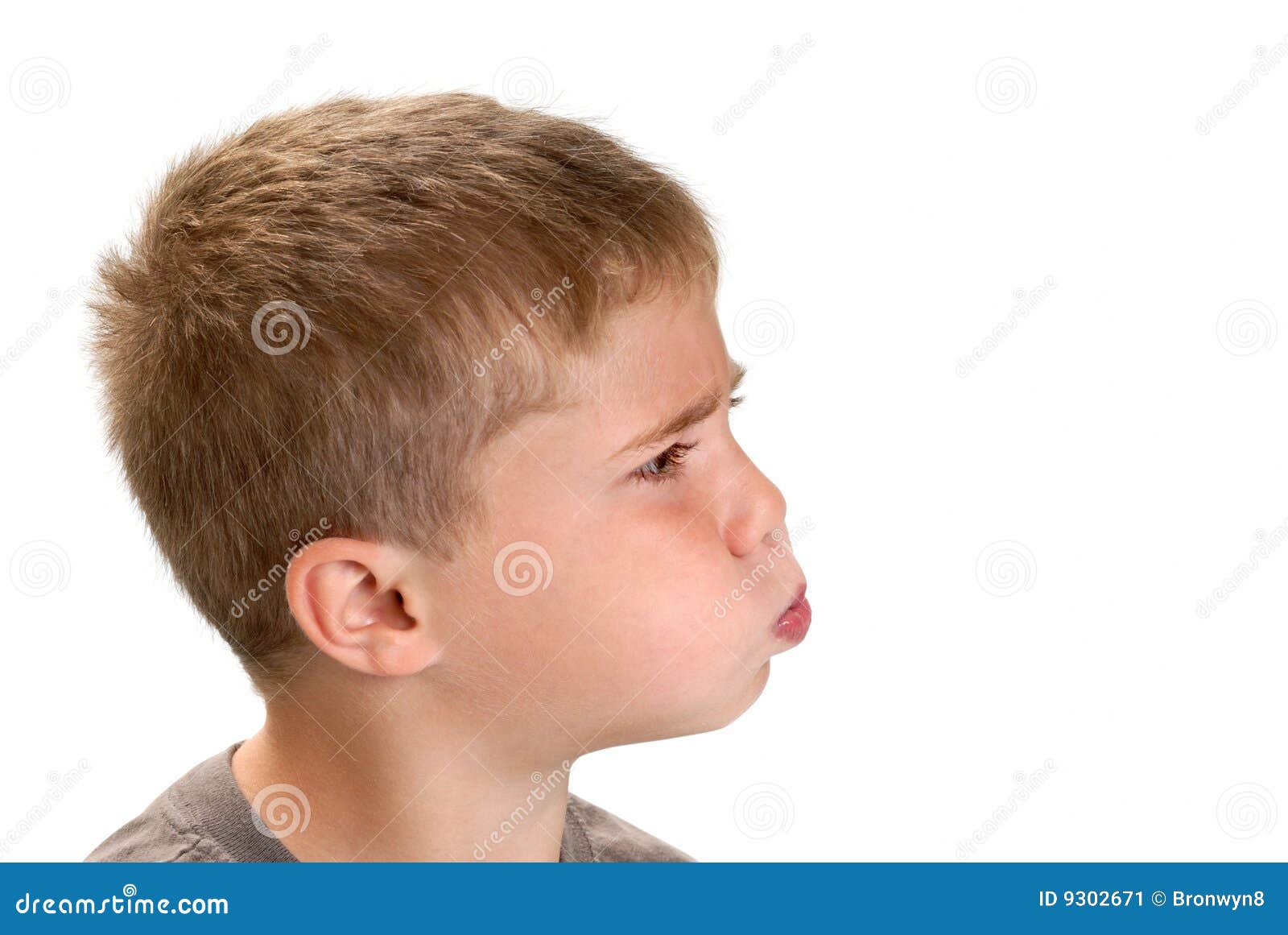 El soplar del muchacho imagen de archivo. Imagen de finja - 9302671