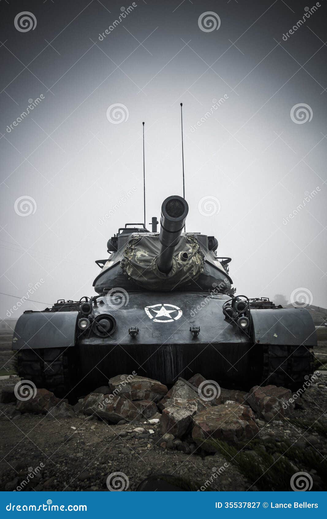 El tanque imagen de archivo. Imagen de tanque, barril - 35537827