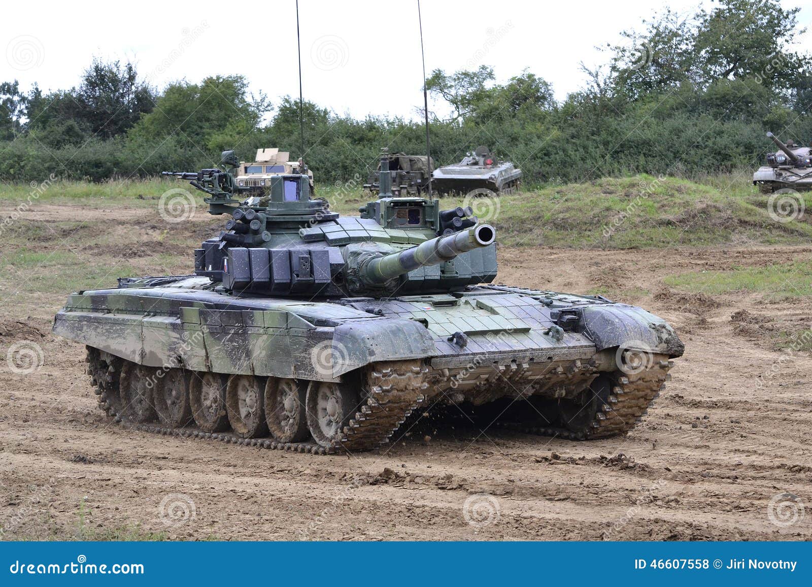 El tanque T-72 M4 foto de archivo. Imagen de arma, ejército - 46607558