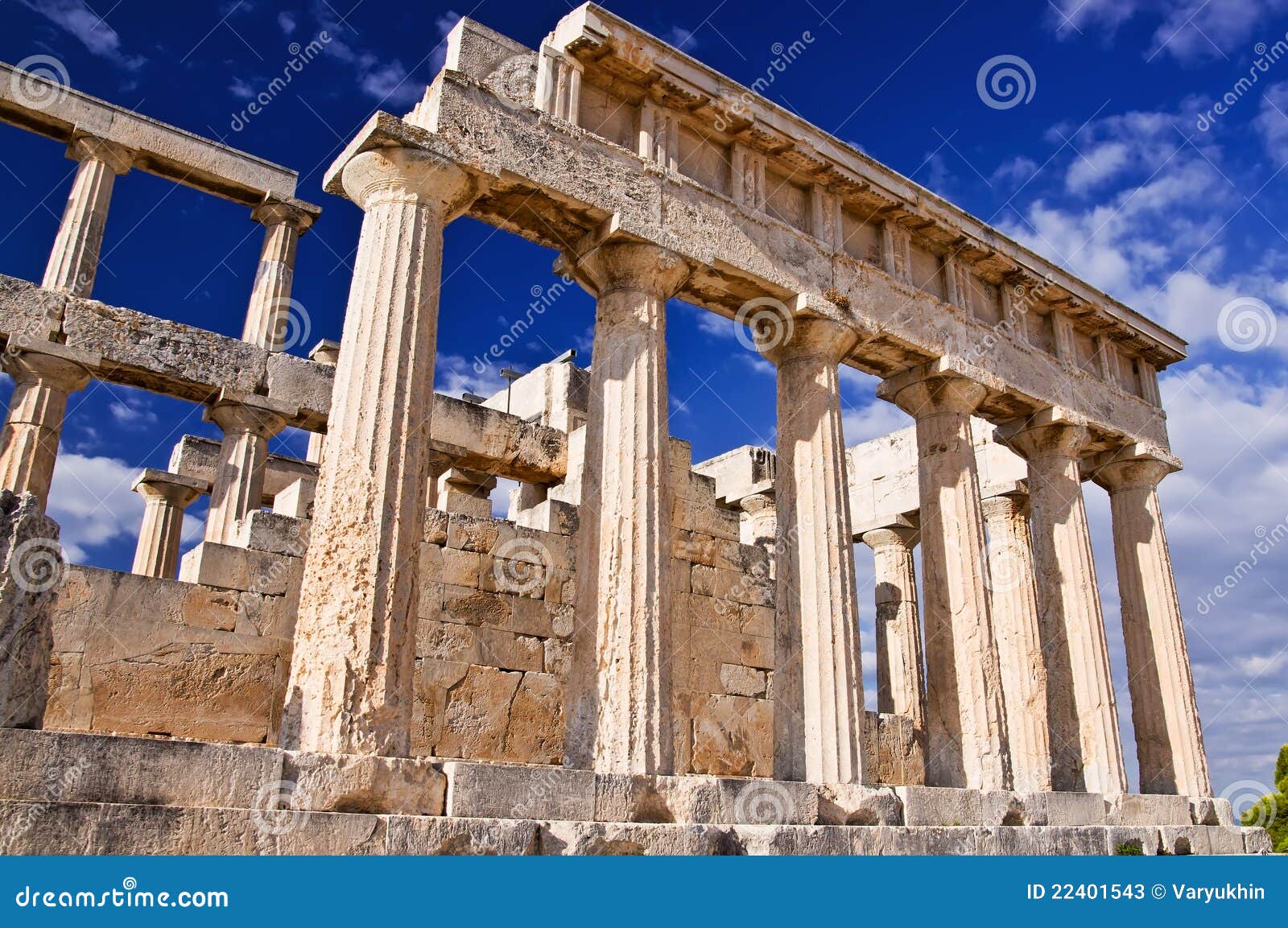 El templo de Aphaea. imagen de archivo. Imagen de grecia - 22401543