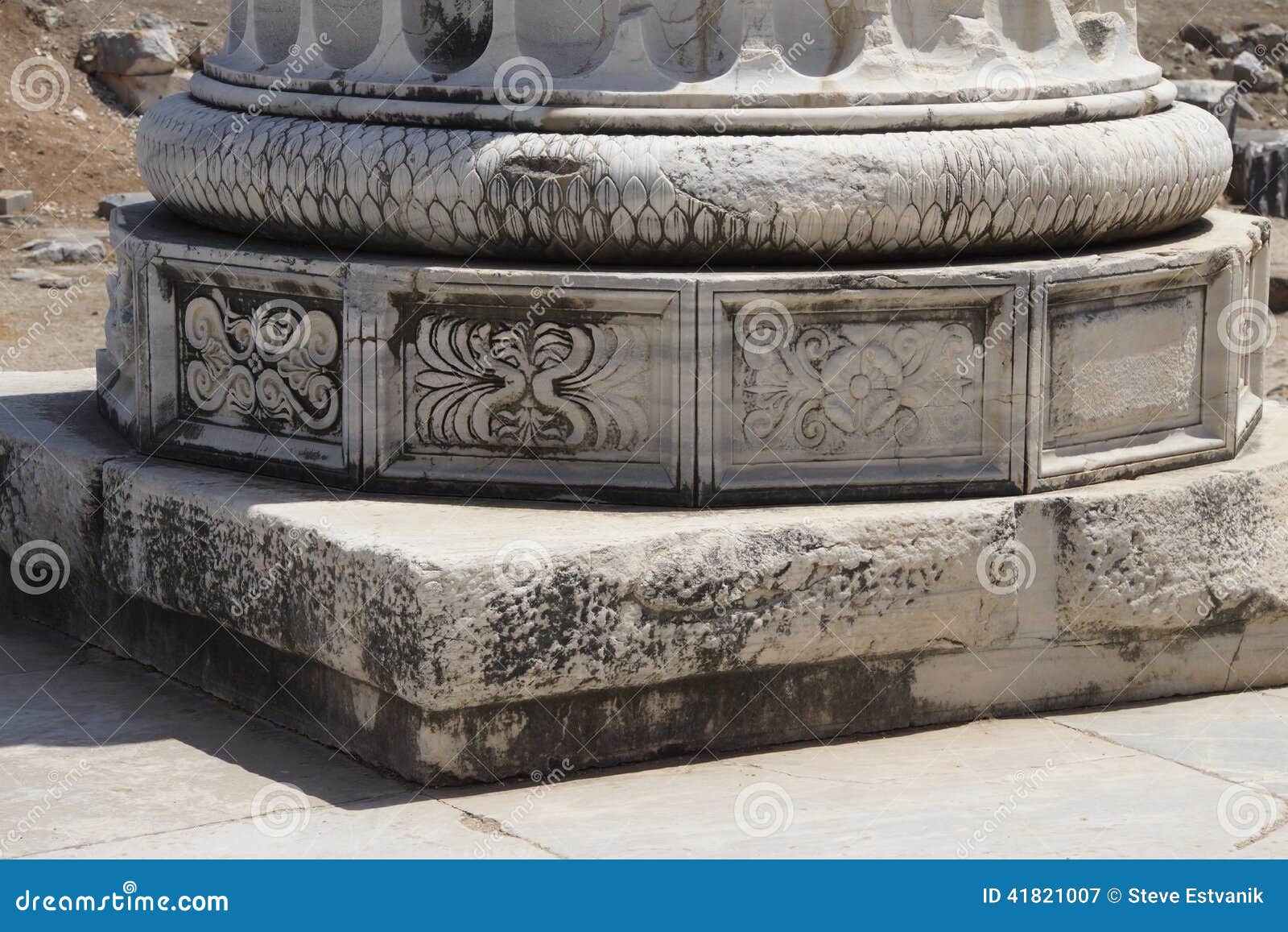 Elaborately Decorated Bases of the Massive Columns Stock Image - Image ...