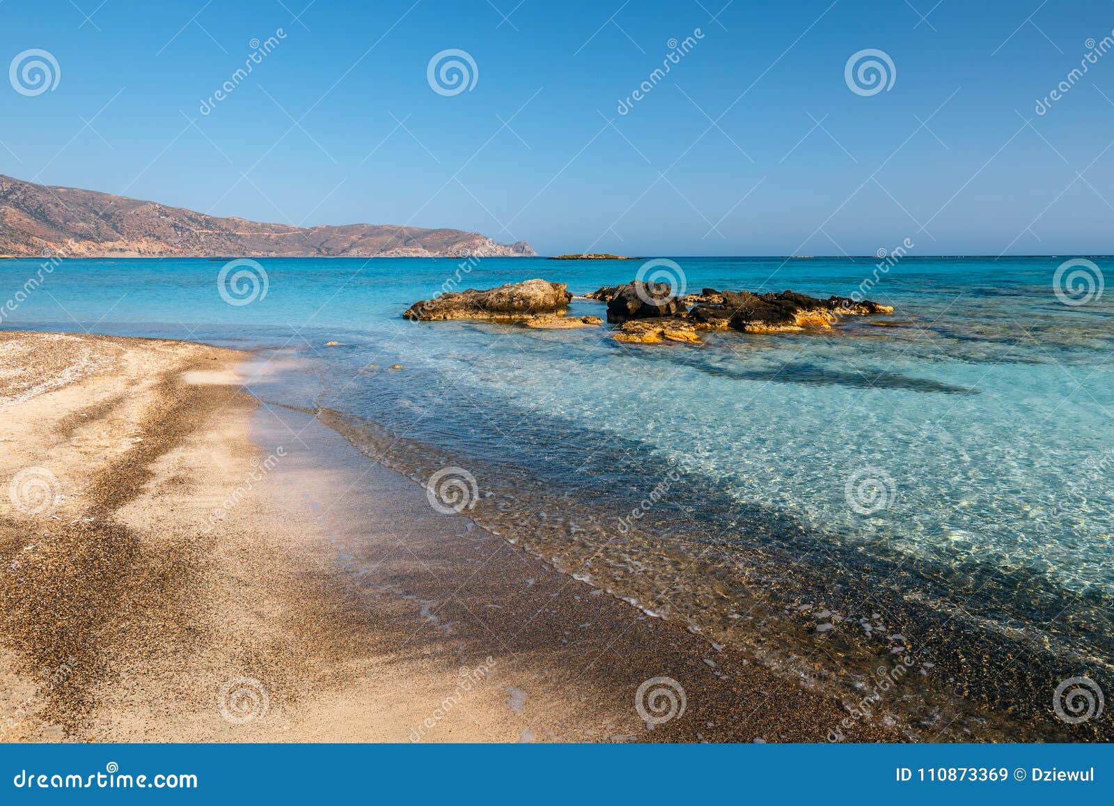 Elafonissi-Strand Mit Rosa Sand Auf Kreta Stockbild - Bild von ...