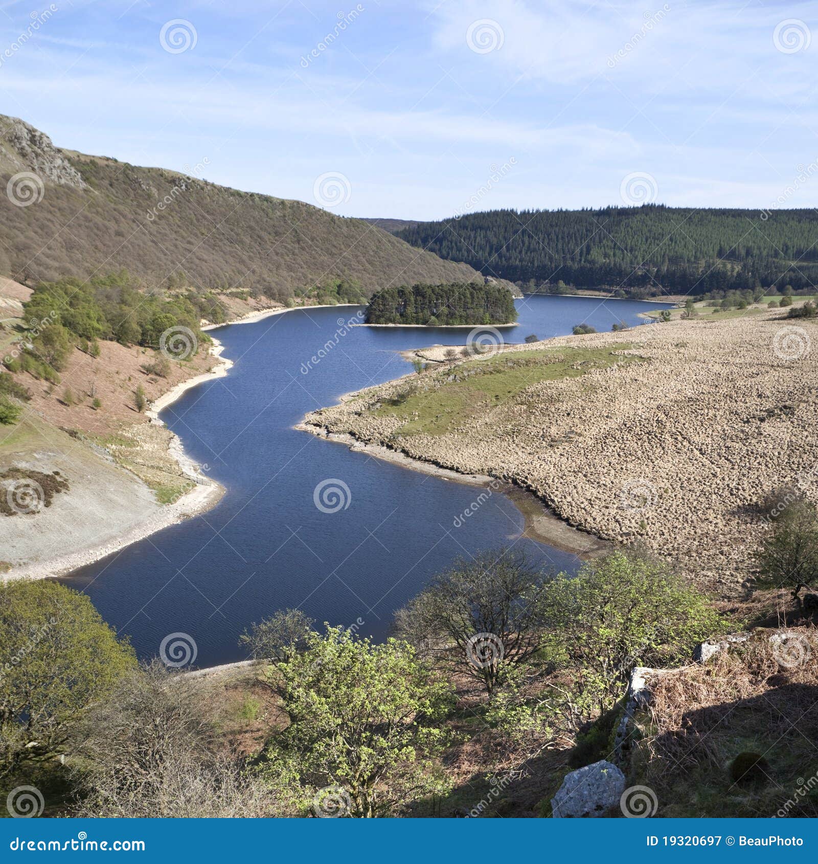 Elan Valley, Wales stock image. Image of rhayader, penygarreg - 19320697