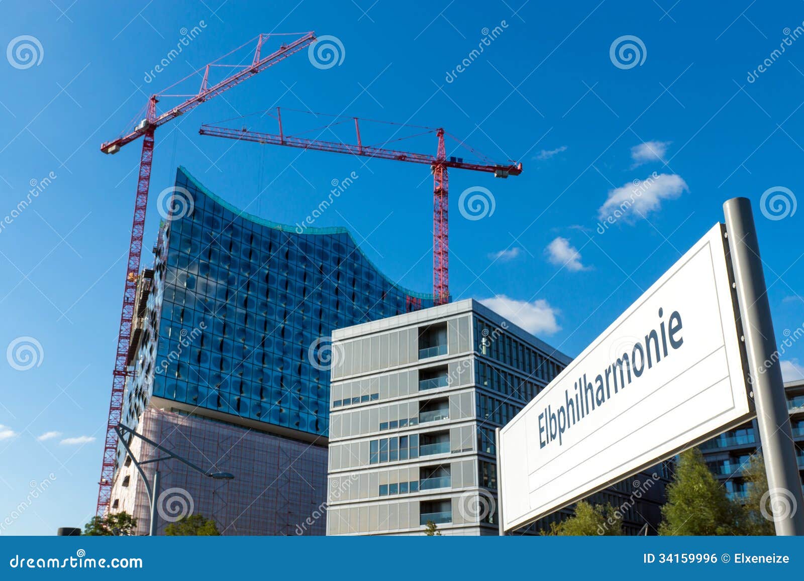 The Elbphilharmonie in Hamburg Editorial Photo - Image of hamburg ...