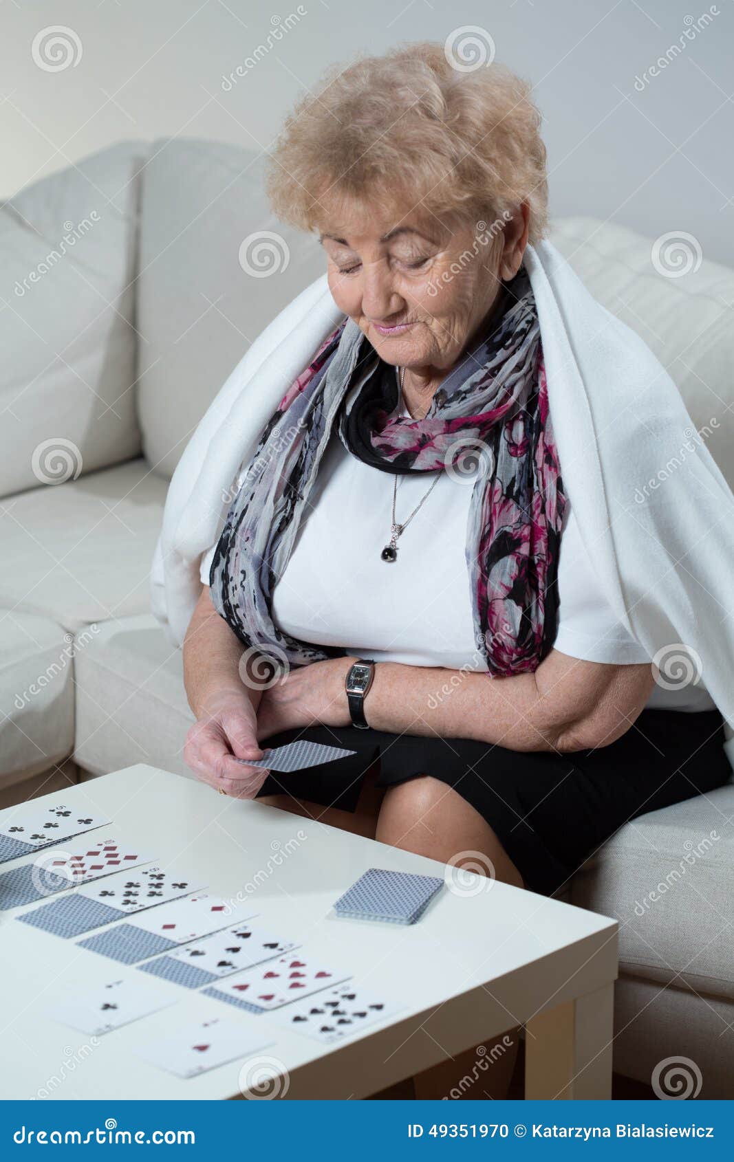 Elder Woman Playing Solitaire Stock Photo - Image of casual, game: 49351970