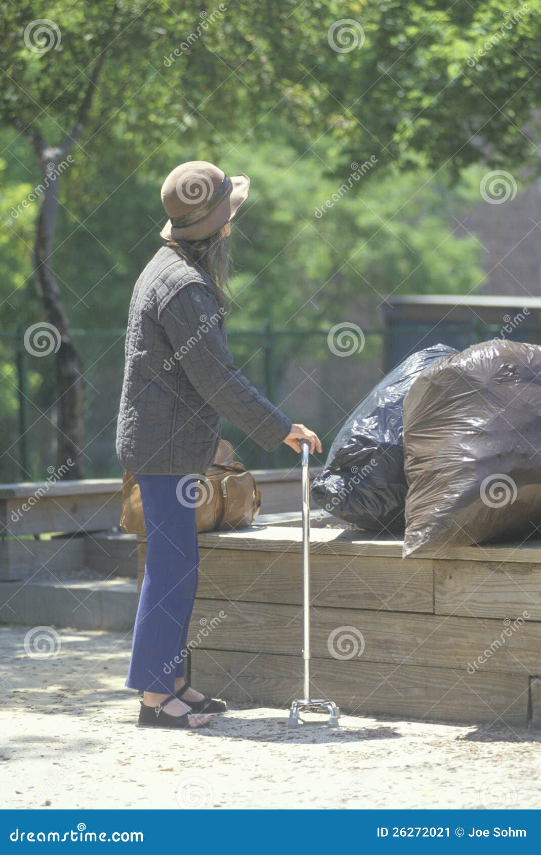 Elderly homeless woman editorial photo. Image of destitute - 26272021