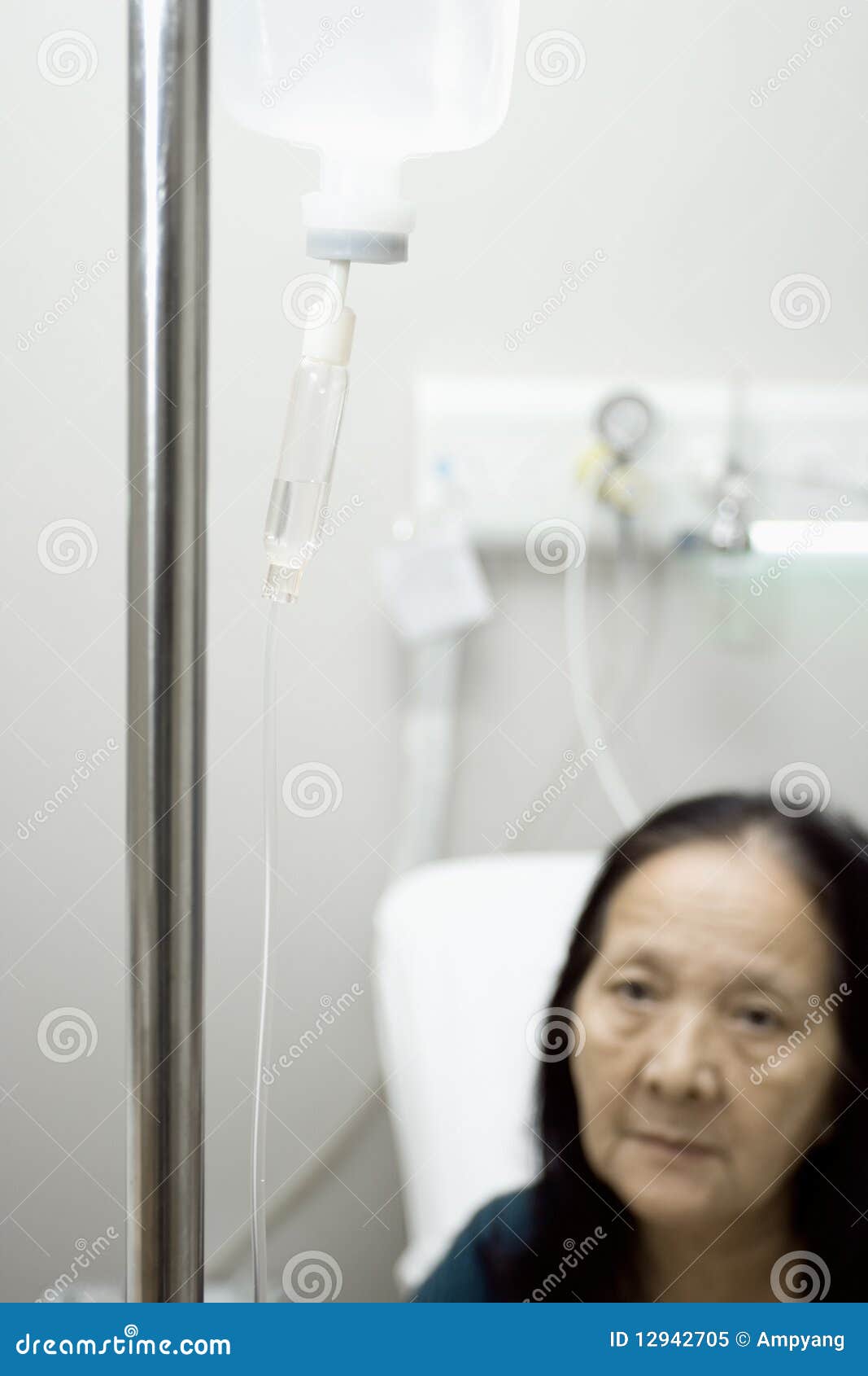 Elderly in Inpatient Infusion Stock Image - Image of lonely, female ...