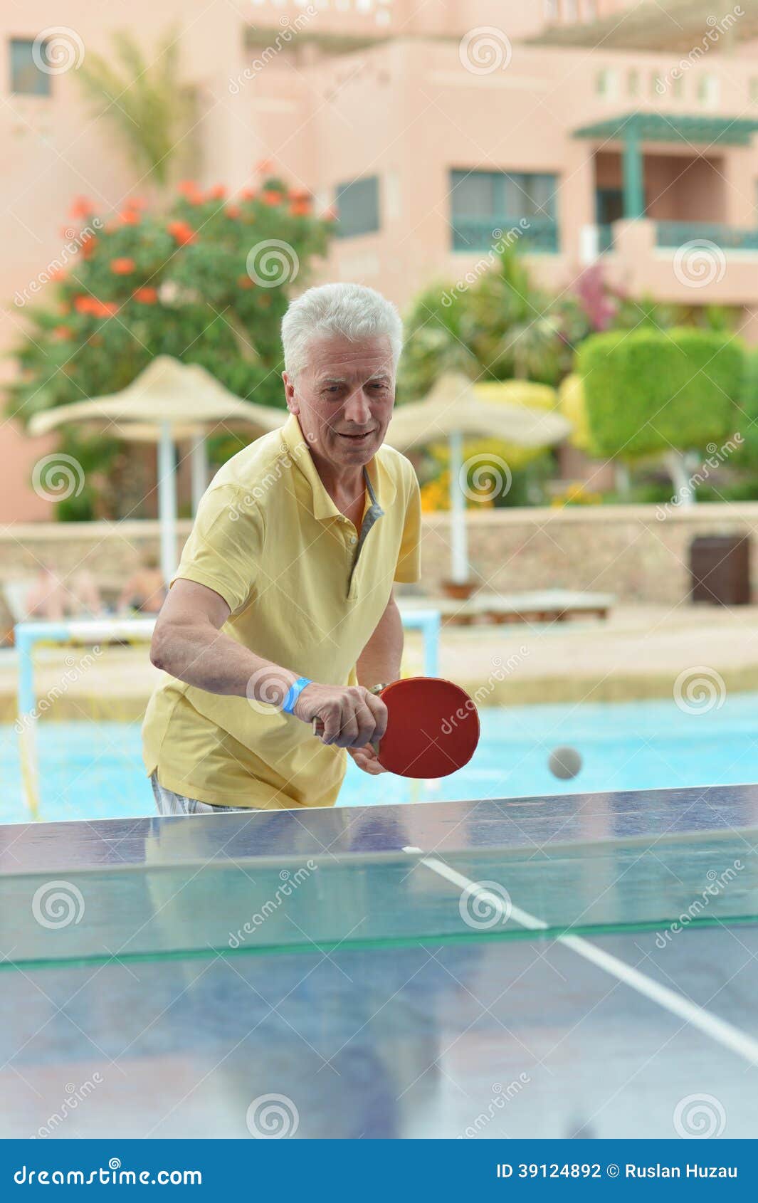 Elderly Man Playing Ping Pong Stock Photo - Image of nature, nice: 39124892
