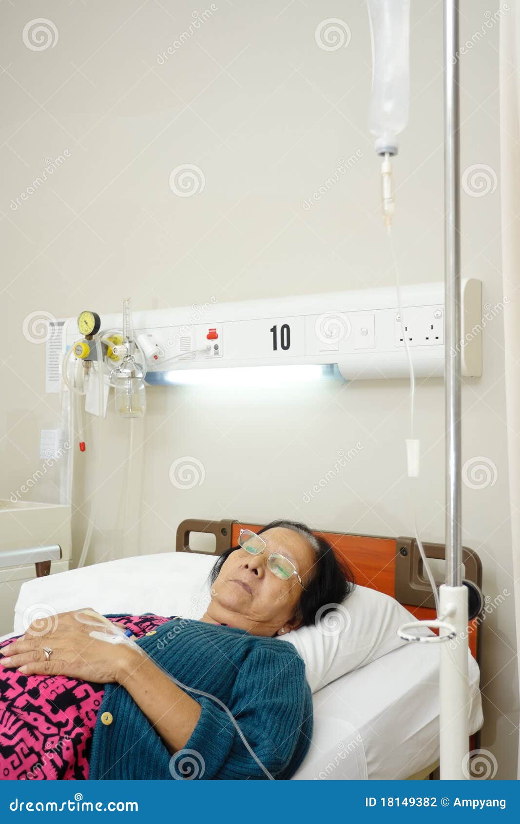 Elderly Patient Resting in Hospital Stock Photo - Image of health ...