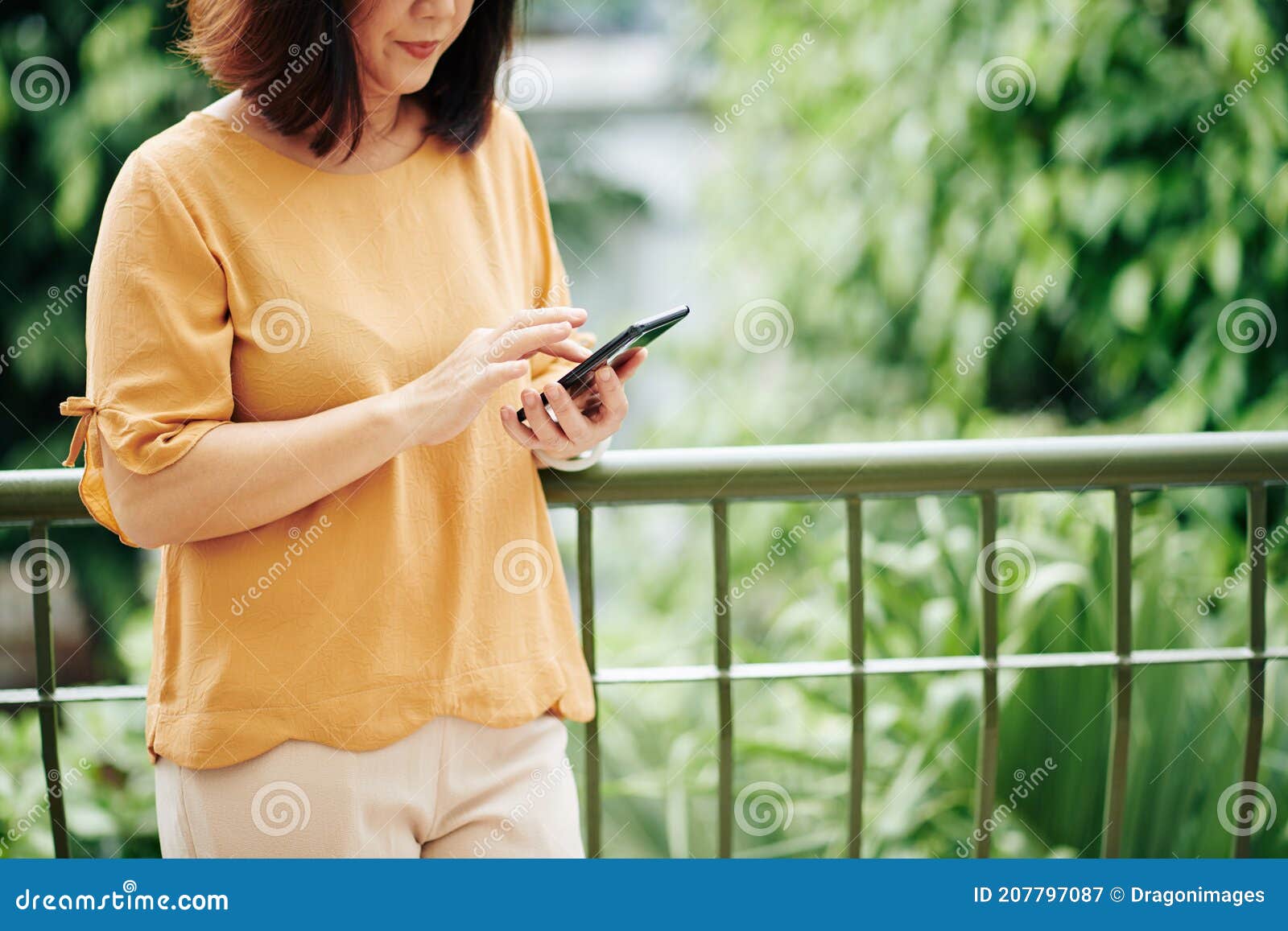 Elderly Woman Checking Phone Stock Image - Image of vietnamese, women ... Elderly Woman Checking Phone Stock Image - Image of vietnamese, women ...