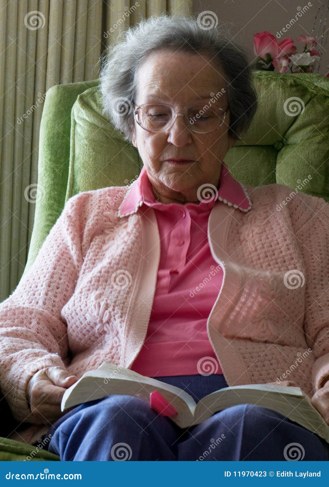 Elderly Woman Reading Her Bible Stock Image - Image of study, woman ...