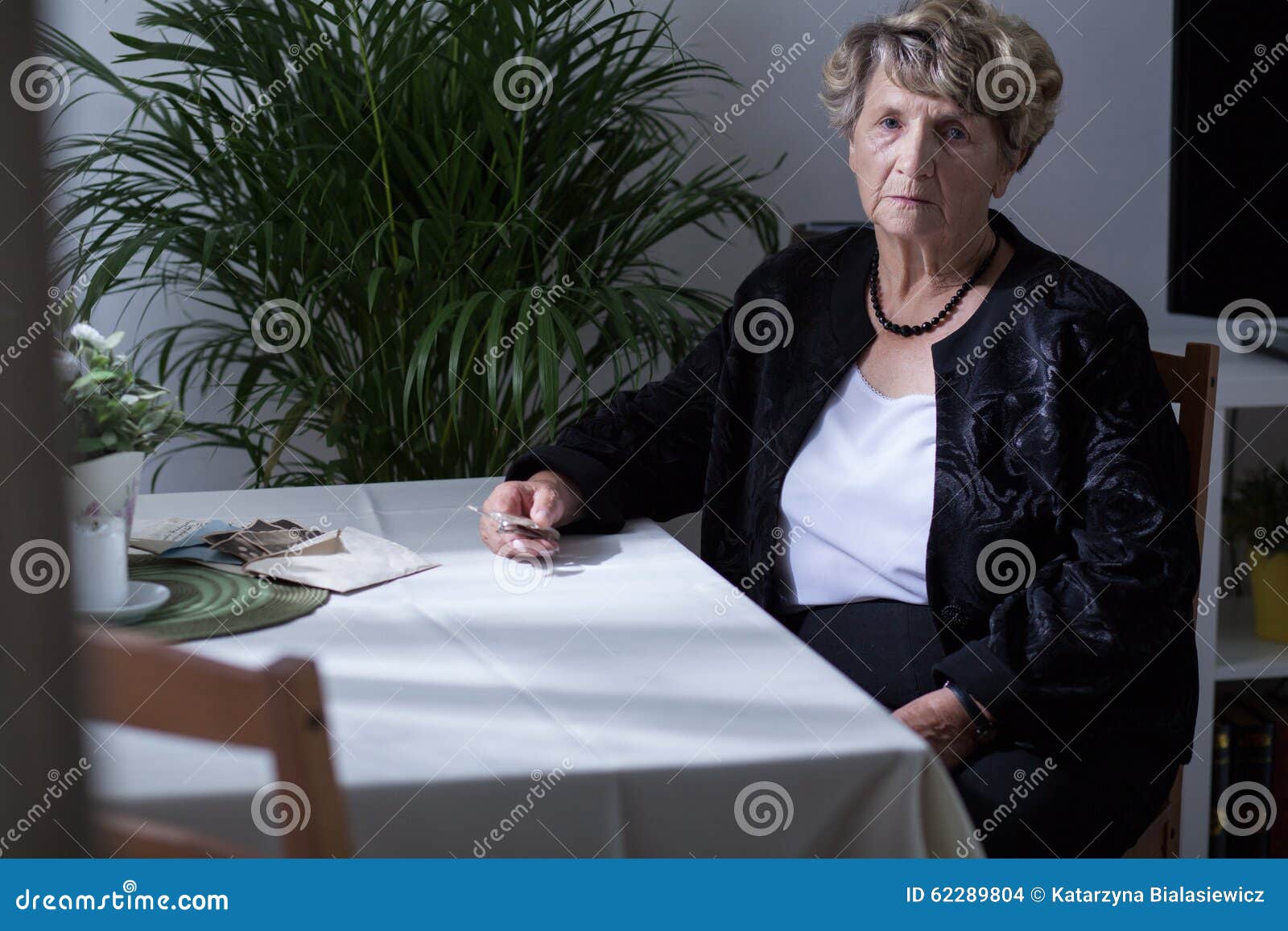 Elderly woman sitting stock photo. Image of eyes, retirement - 62289804