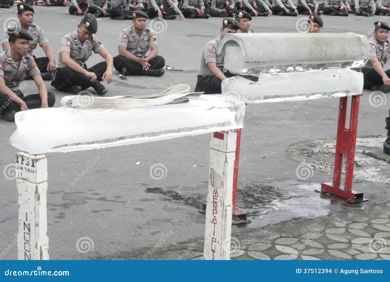 ELECTION PERFORMANCE SECURITY POLICE FORCE Editorial Stock Image ...