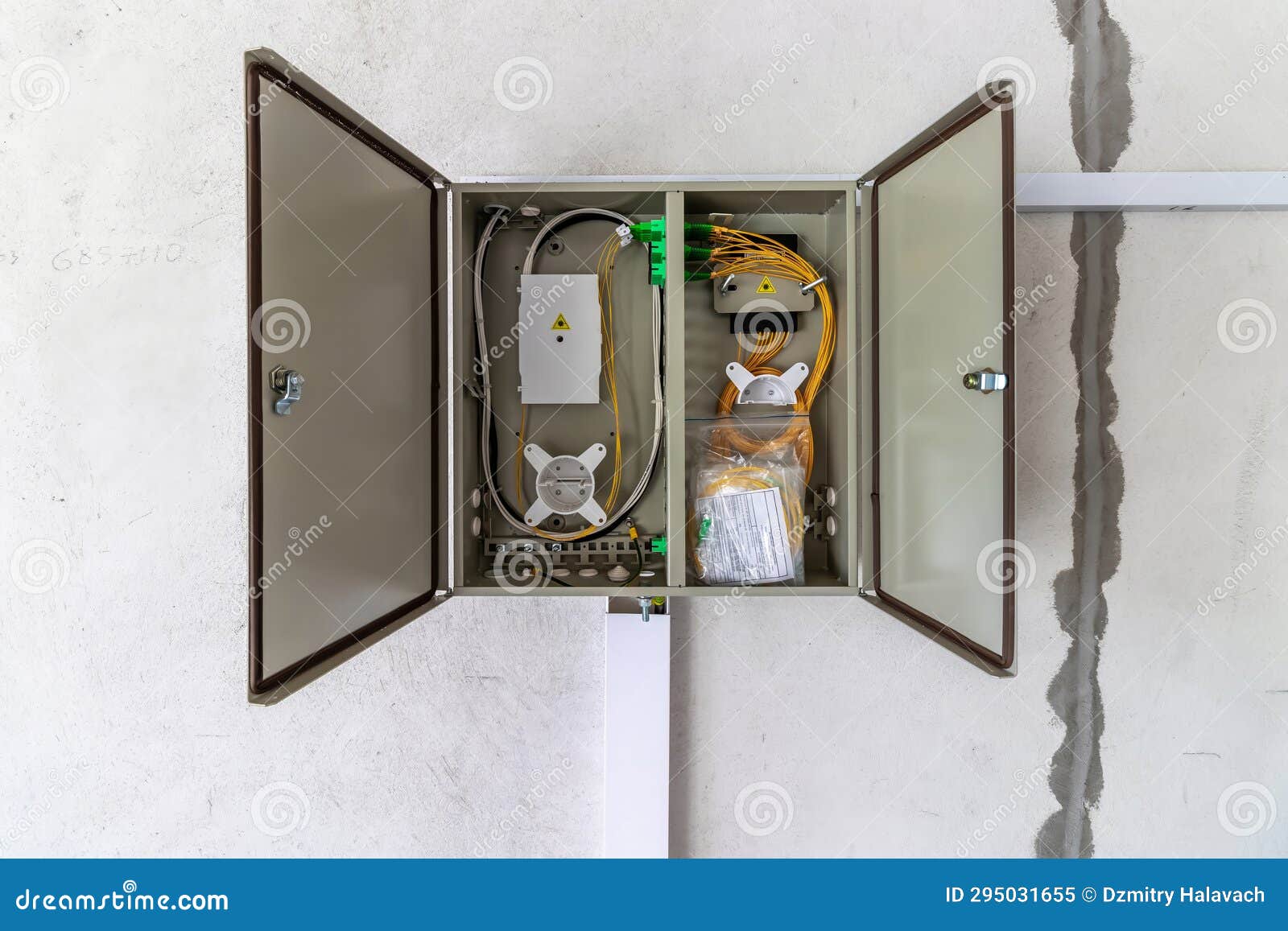 Electric Control Panel Enclosure for Power and Distribution Electricity ...