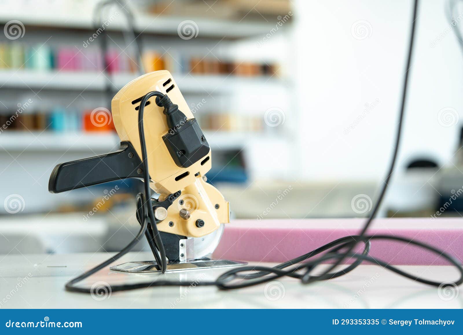 Sewing Machine Work Bench at Donna Champion blog