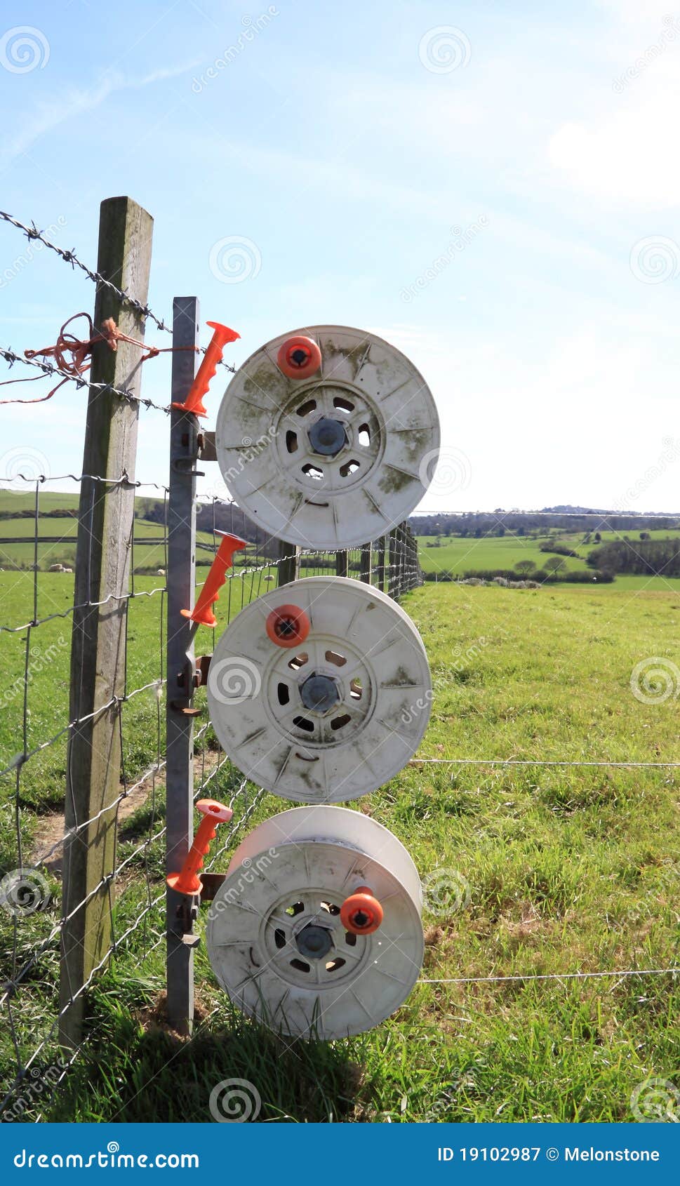 Electric fence stock image. Image of boundary, rural - 19102987