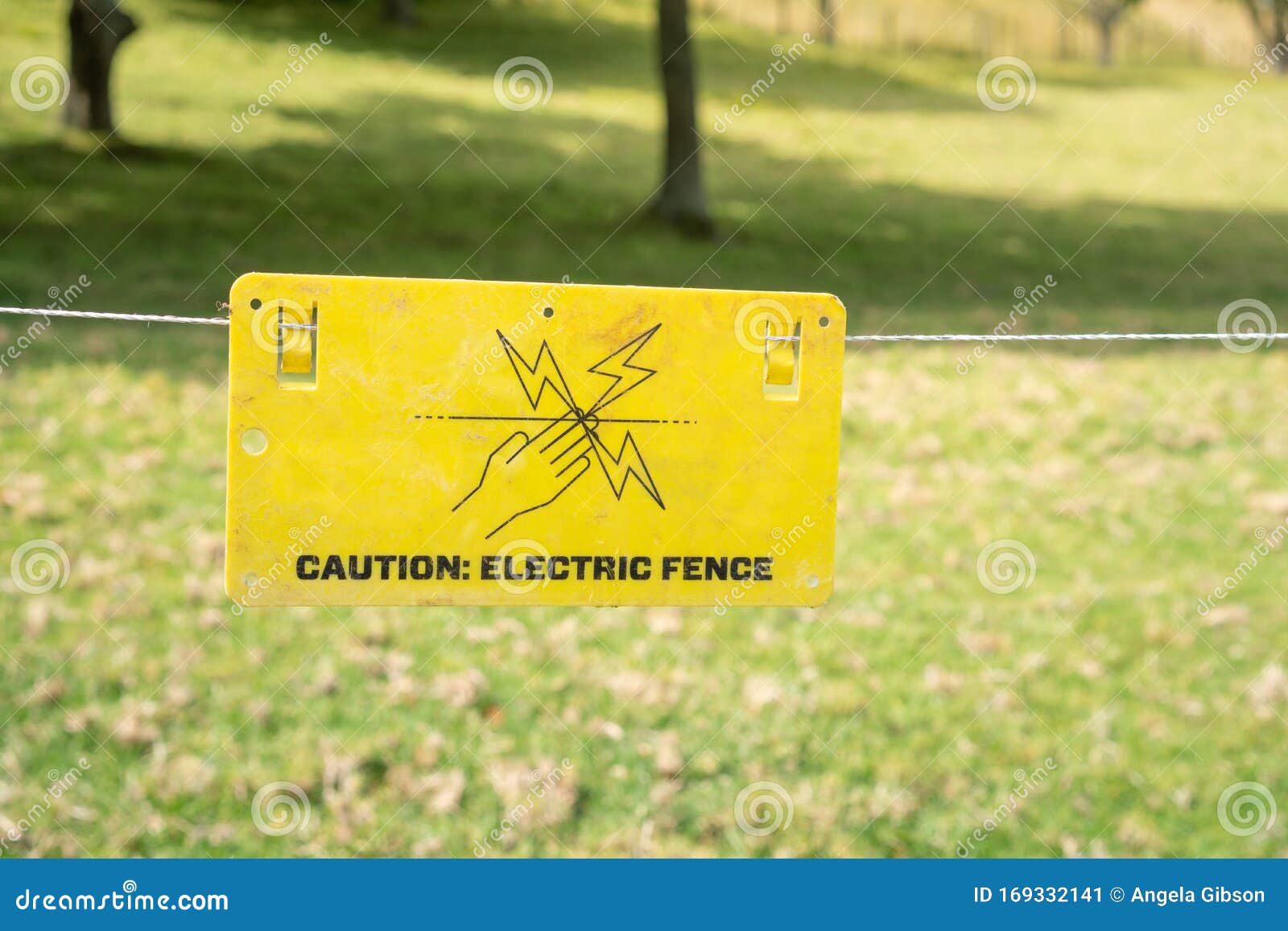 Electric Fence Sign stock image. Image of sign, warning - 169332141