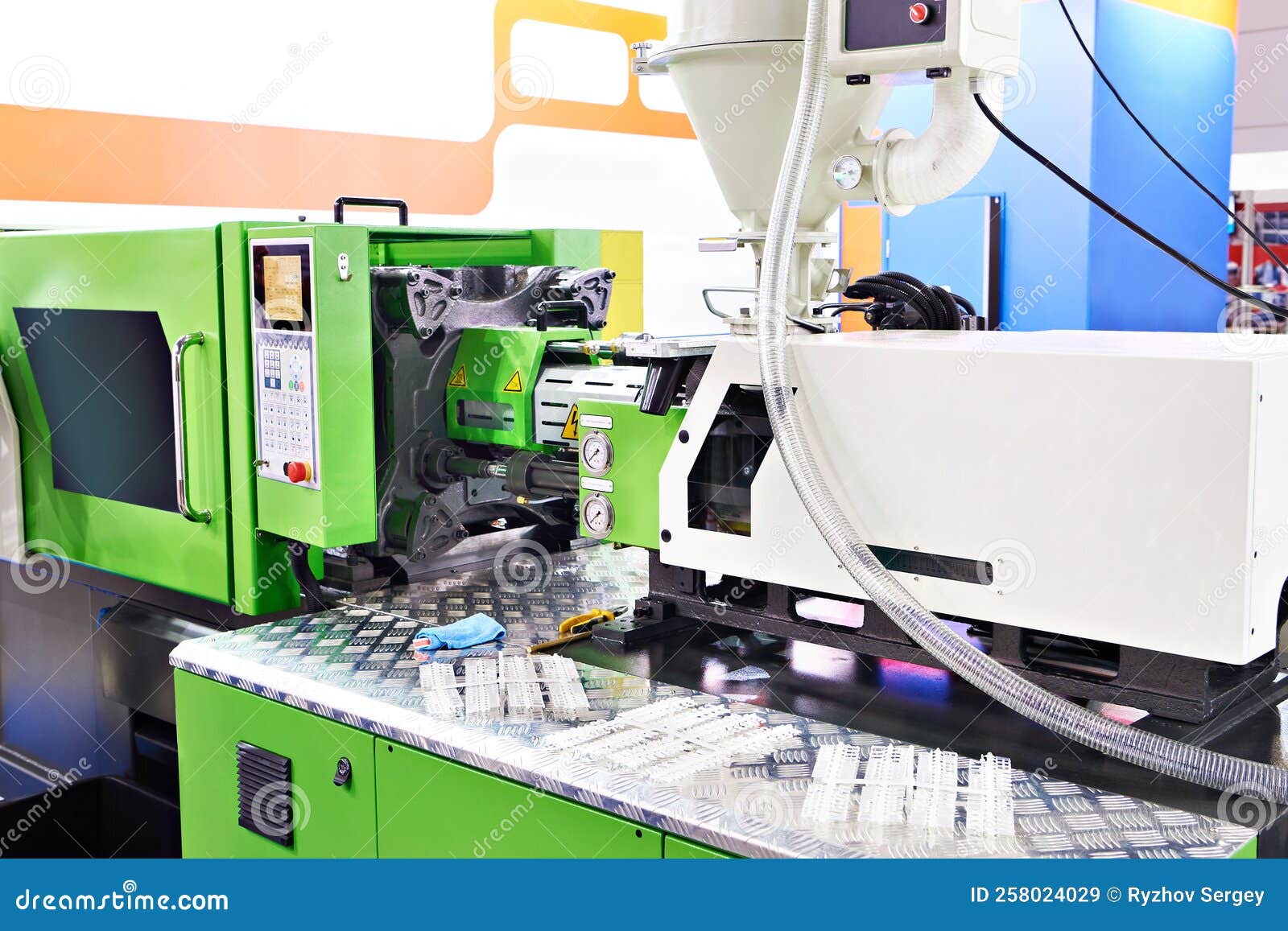 Electric Injection Molding Machine Stock Image - Image of factory ...