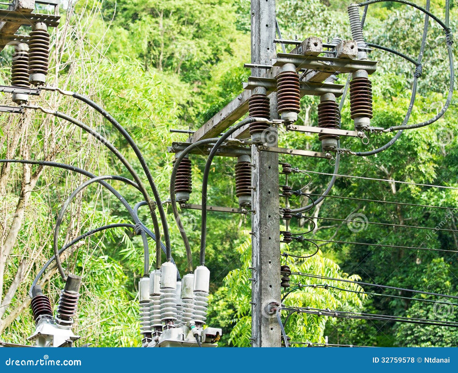 Electric power post stock photo. Image of network, pillar - 32759578