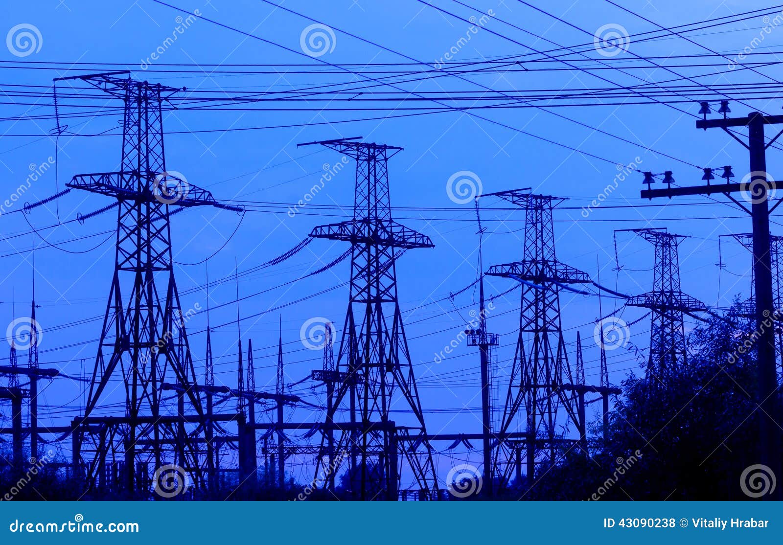 Electric Power Transmission Stock Photo - Image of evening, pole: 43090238