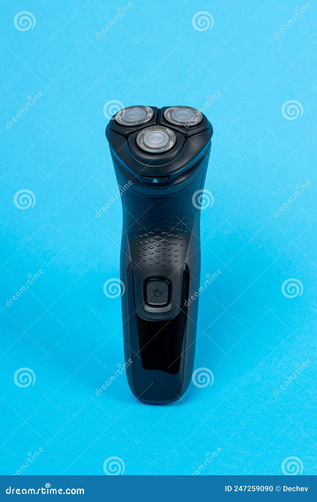 Electric Shave Machine On Black Background. Electric Shaver Royalty ...