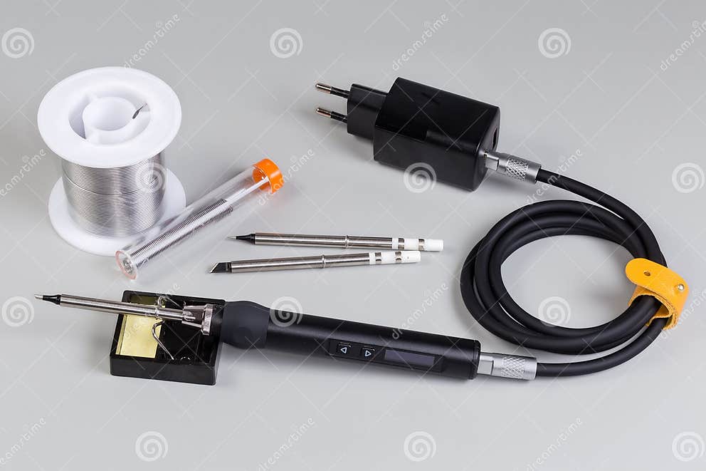 Electric Smart Soldering Iron with Power Unit, Replaceable Tips, Solder ...