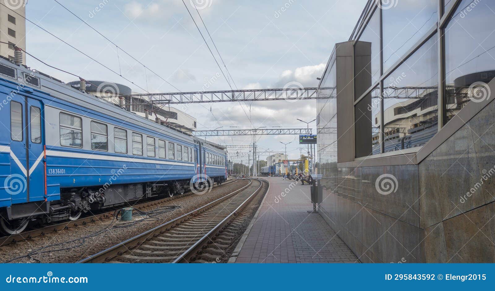 Electric Train Standing at the Railway Station Editorial Photography ...