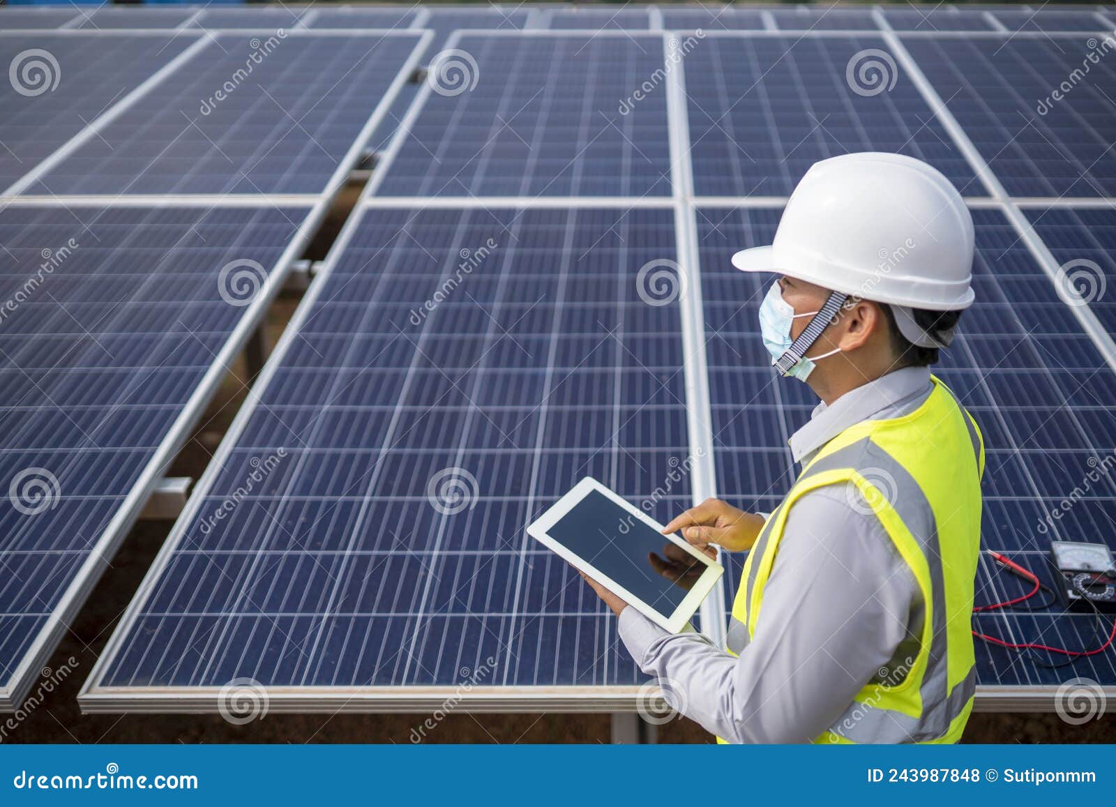 Electrical Engineering Examines Solar Panels in Renewable Energy ...
