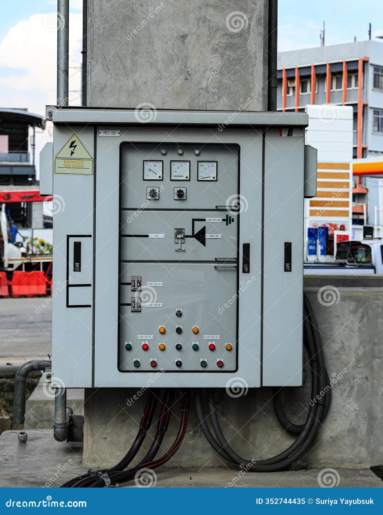 Electrical Main Distribution Unit Or Electrical Buttons Switches With ...