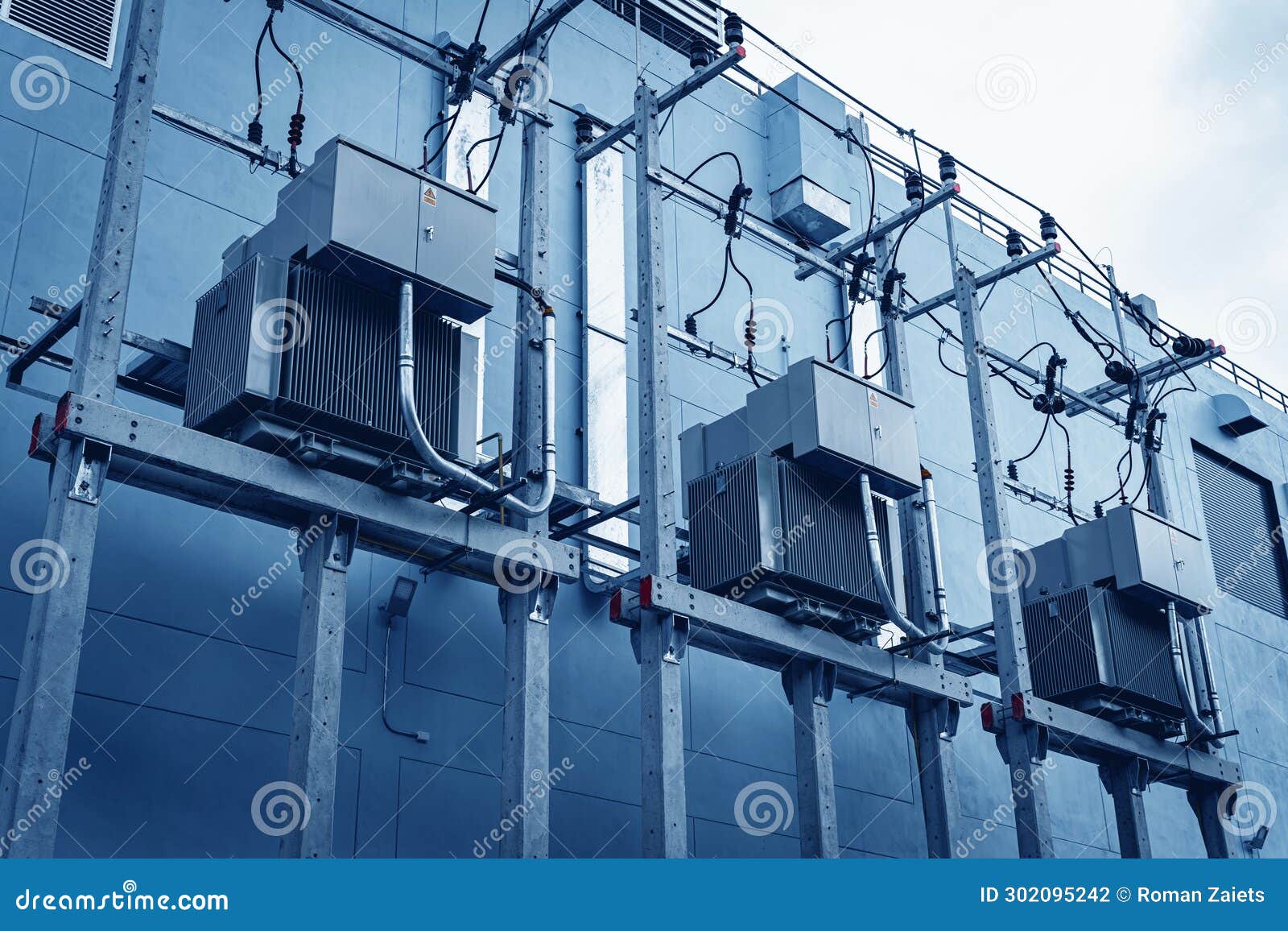 Electrical Power and Distribution Electricity System at the Building ...